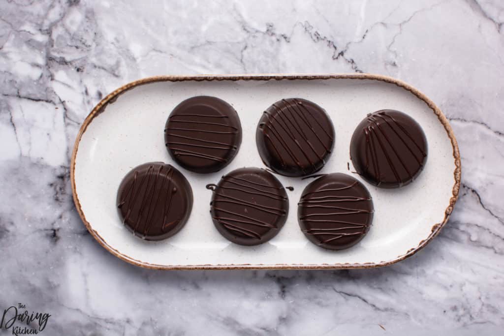 How To Make Chocolate Covered Oreos - Daring Kitchen