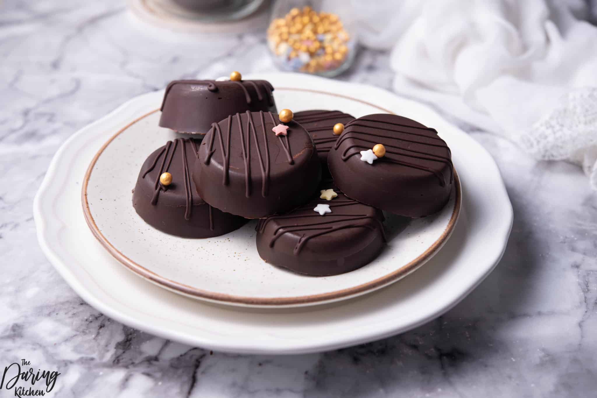 How To Make Chocolate Covered Oreos - Daring Kitchen